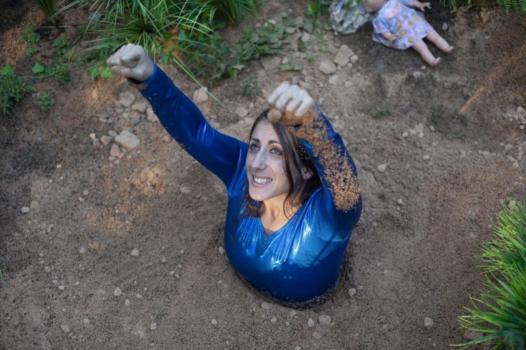 UltraGirl Crisis in Quicksand - The Adventures of UltraGirl